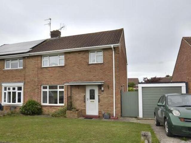 3 Bedroom Semi detached House For Sale In Gloucester, Gloucestershire