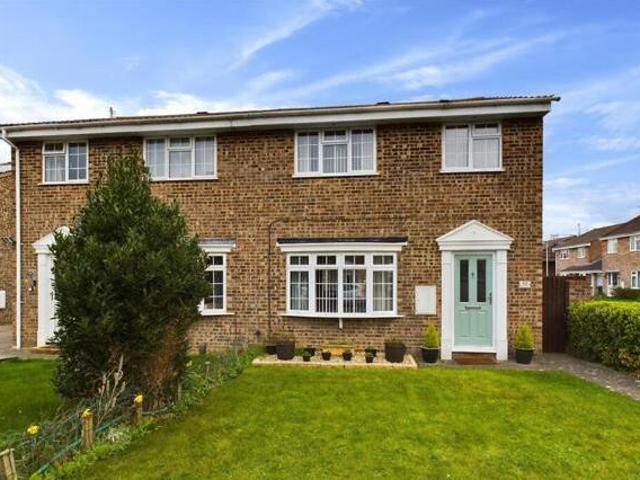 3 Bedroom Semi detached House For Sale In Gloucester, Gloucestershire