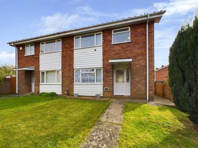 3 Bedroom Semi detached House For Sale In Gloucester, Gloucestershire