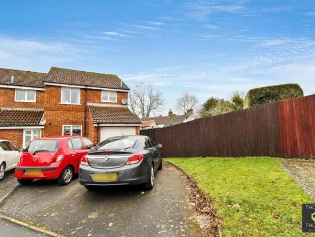 3 bedroom semi detached house for sale in Gladiator Close, Brockworth, GL3