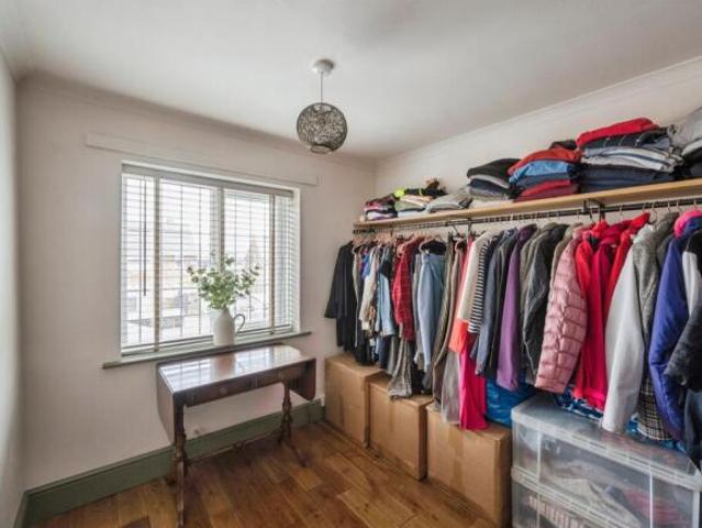 3 bedroom semi detached house for sale in Glastonbury Gate, Scawsby, Doncaster, DN5