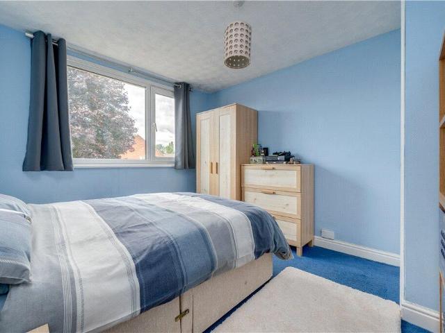 3 bedroom semi detached house for sale in Glenfield Avenue, Wetherby, West Yorkshire, LS22