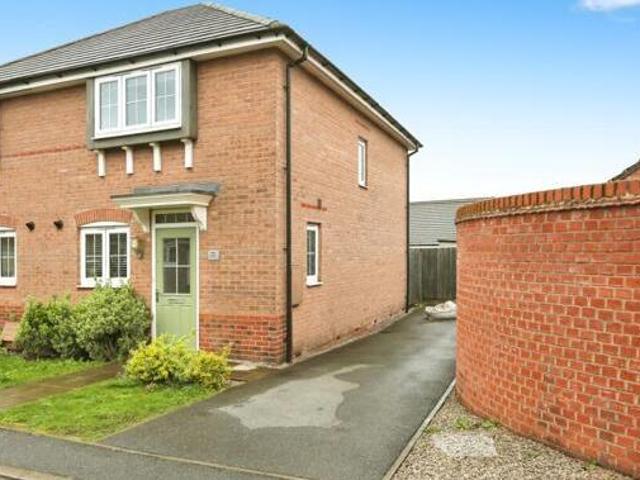 3 Bedroom Semi detached House For Sale In Glenfield, Leicester