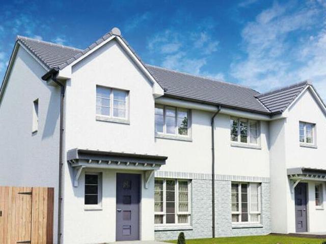 3 Bedroom Semi detached House For Sale In Glenmavis