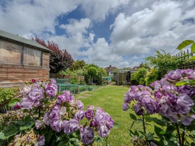 3 bedroom semi detached house for sale in Glynde Avenue, Eastbourne, BN22