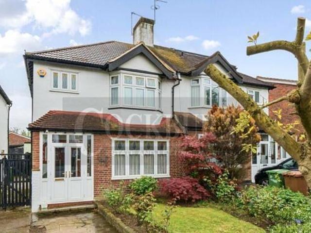 3 Bedroom Semi detached House For Sale In Grove Park