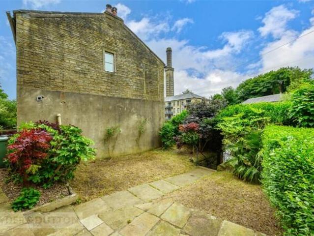 3 bedroom semi detached house for sale in Grove Street, Longwood, Huddersfield, West Yorkshire, HD3