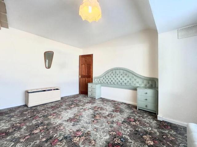 3 bedroom semi detached house for sale in Grosvenor Road, Ettingshall Park, Wolverhampton, WV4