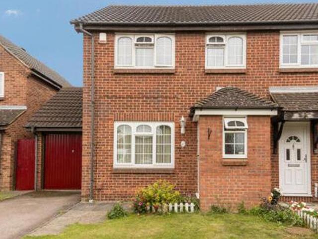 3 Bedroom Semi detached House For Sale In Gravesend