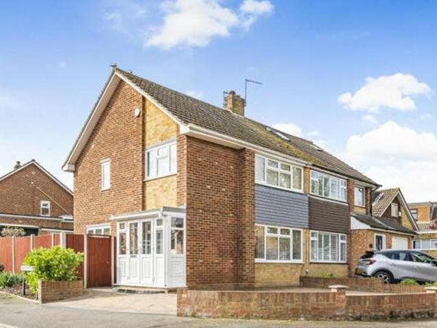 3 Bedroom Semi detached House For Sale In Gravesend
