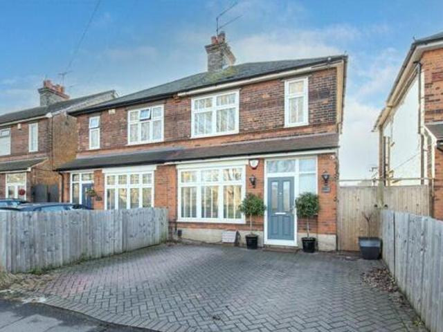 3 Bedroom Semi detached House For Sale In Gravesend, Kent