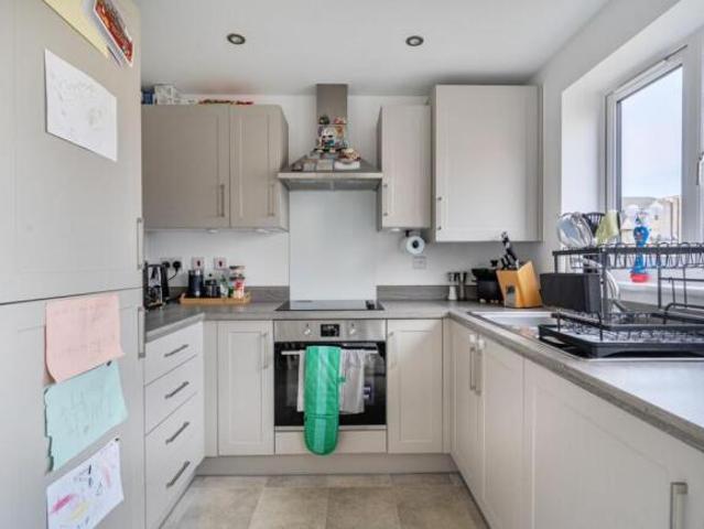 3 bedroom semi detached house for sale in Grayling Avenue, Swindon, SN3