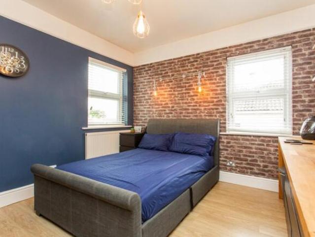 3 bedroom semi detached house for sale in Grand Drive, Herne Bay, CT6
