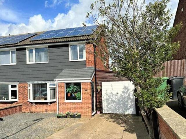 3 Bedroom Semi detached House For Sale In Grantham
