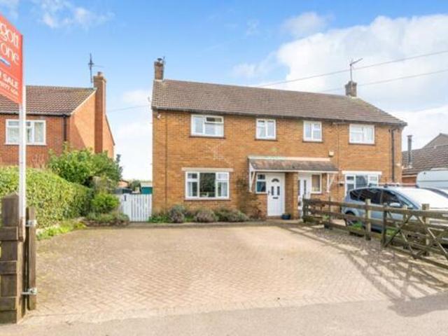 3 Bedroom Semi detached House For Sale In Grantham, Lincolnshire