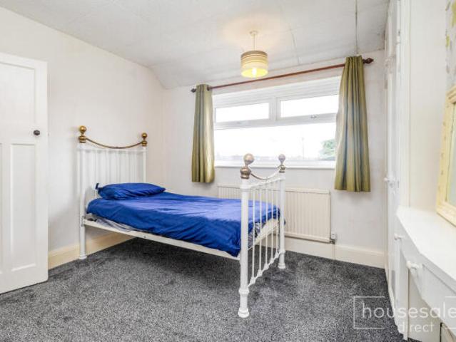 3 bedroom semi detached house for sale in Grantham Road Bracebridge Heath, Lincoln, LN4