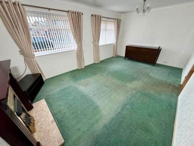 3 bedroom semi detached house for sale in Greymist Avenue, Woolston, Warrington, WA1
