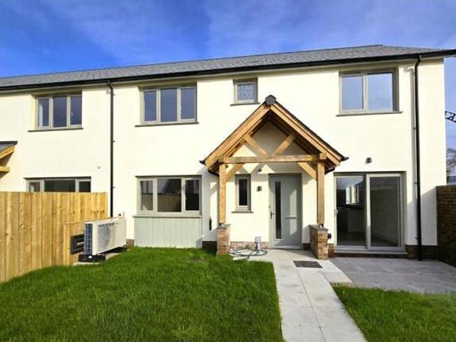 3 Bedroom Semi detached House For Sale In Great Torrington, Devon