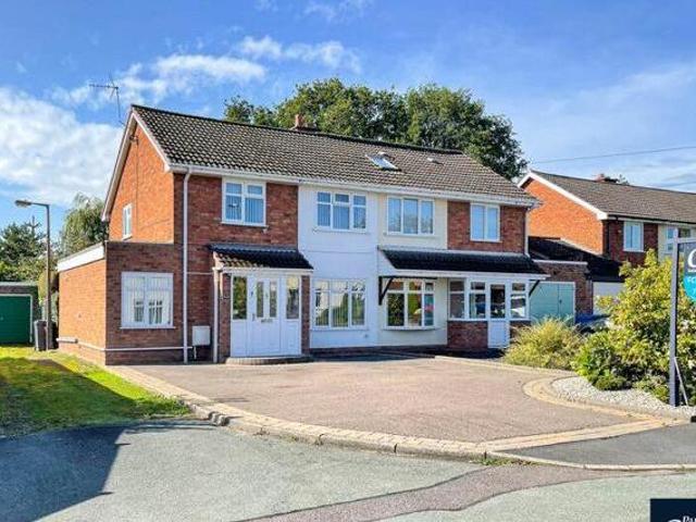 3 Bedroom Semi detached House For Sale In Great Wyrley