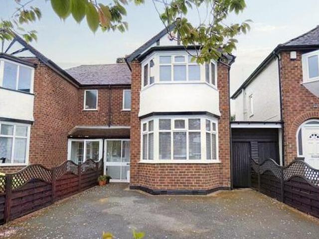 3 Bedroom Semi detached House For Sale In Great Barr