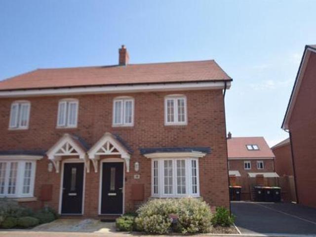 3 Bedroom Semi detached House For Sale In Great Denham