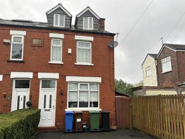 3 Bedroom Semi detached House For Sale In Great Moor