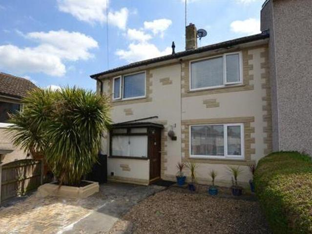 3 Bedroom Semi detached House For Sale In Great Preston, Leeds