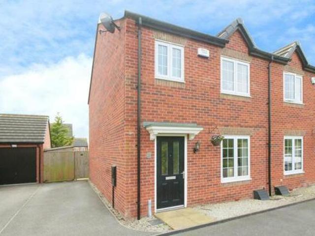 3 Bedroom Semi detached House For Sale In Great Preston