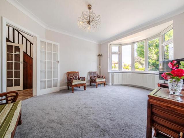 3 bedroom semi detached house for sale in Green Lane, London, SE9