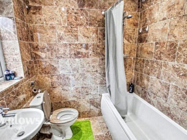 3 bedroom semi detached house for sale in Greenway Road, Cardiff, CF3