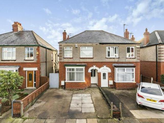 3 Bedroom Semi detached House For Sale In Grimsby, N E Lincolnshire