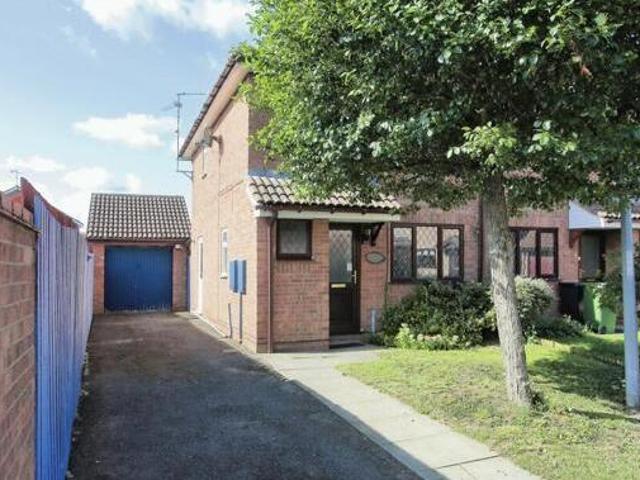 3 Bedroom Semi detached House For Sale In Gunthorpe