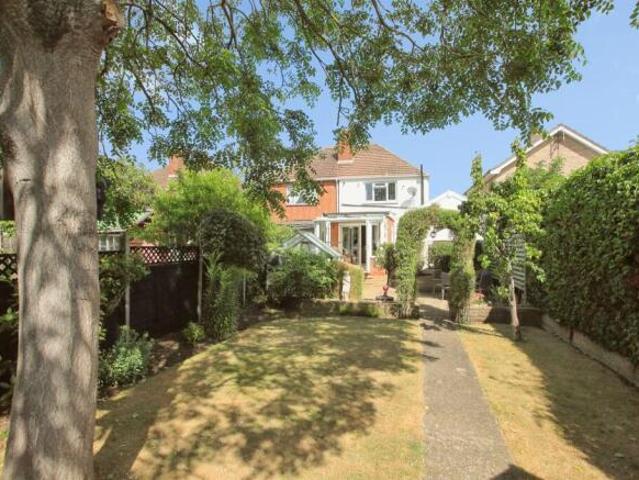 3 bedroom semi detached house for sale in Gunthorpe Road, PETERBOROUGH, PE4