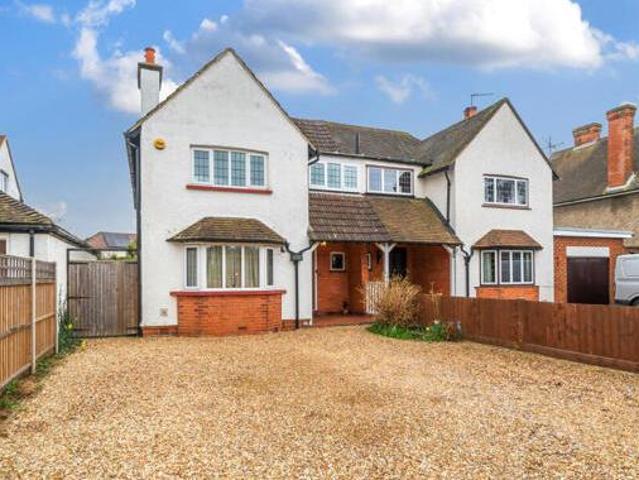 3 Bedroom Semi detached House For Sale In Guildford