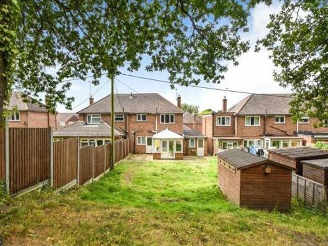 3 Bedroom Semi detached House For Sale In Guildford, Surrey