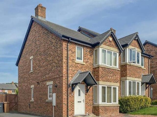 3 Bedroom Semi detached House For Sale In Guiseley