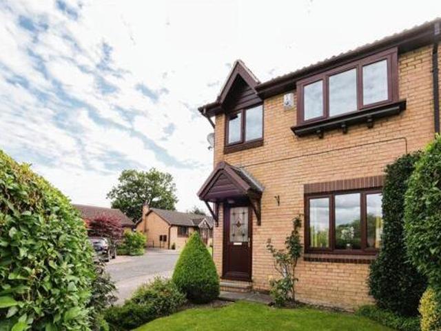 3 Bedroom Semi detached House For Sale In Guiseley