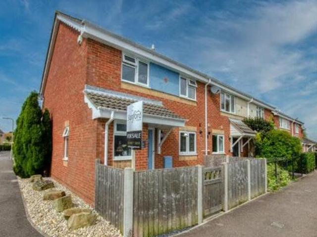 3 Bedroom Semi detached House For Sale In Hamble