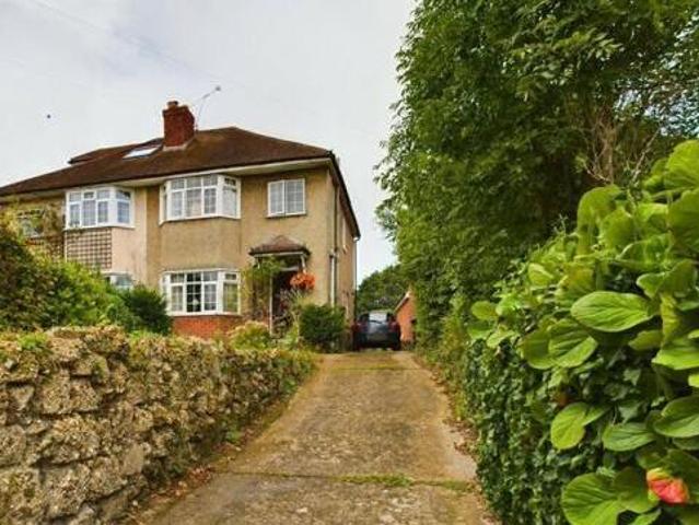 3 Bedroom Semi detached House For Sale In Hamble, Southampton