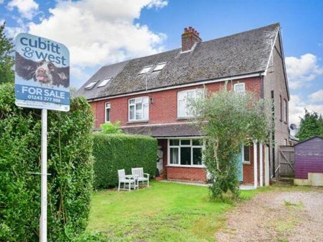 3 Bedroom Semi detached House For Sale In Hambrook, Chichester