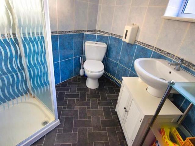 3 bedroom semi detached house for sale in Hamlet Road, Hall Green, B28