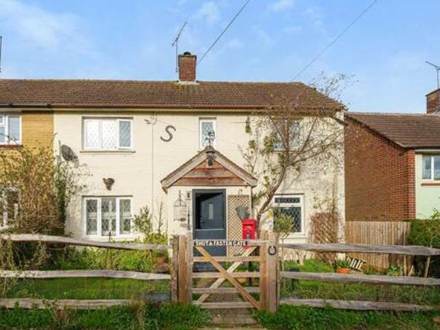 3 Bedroom Semi detached House For Sale In Hampshire