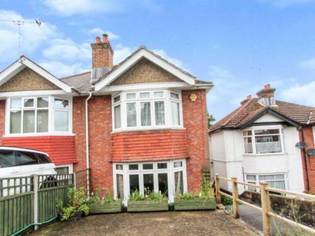 3 Bedroom Semi detached House For Sale In Hampshire