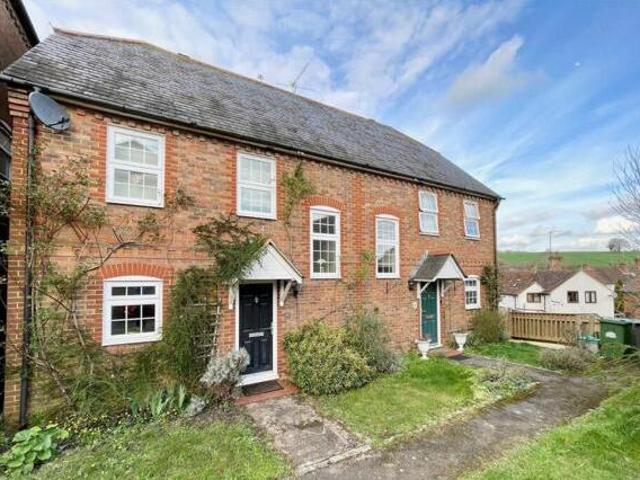 3 Bedroom Semi detached House For Sale In Hampstead Norreys