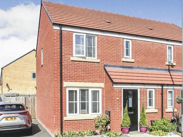 3 Bedroom Semi detached House For Sale In Hampton Gardens