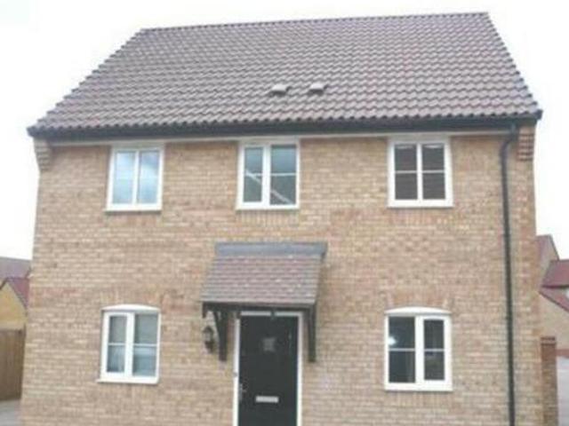 3 Bedroom Semi detached House For Sale In Hampton Hargate