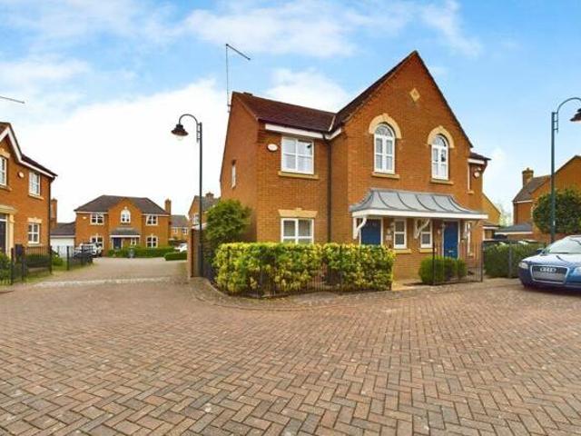 3 Bedroom Semi detached House For Sale In Hampton Hargate
