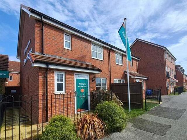 3 Bedroom Semi detached House For Sale In Hampton Park