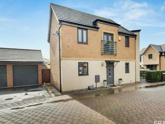 3 Bedroom Semi detached House For Sale In Hampton Vale