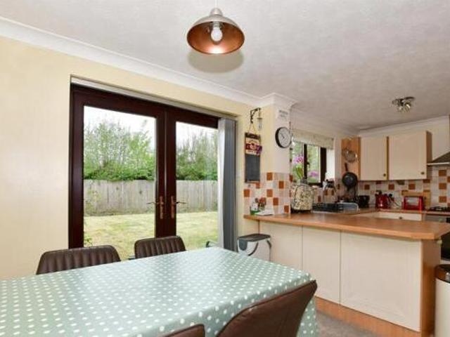 3 Bedroom Semi detached House For Sale In Hadlow, Tonbridge